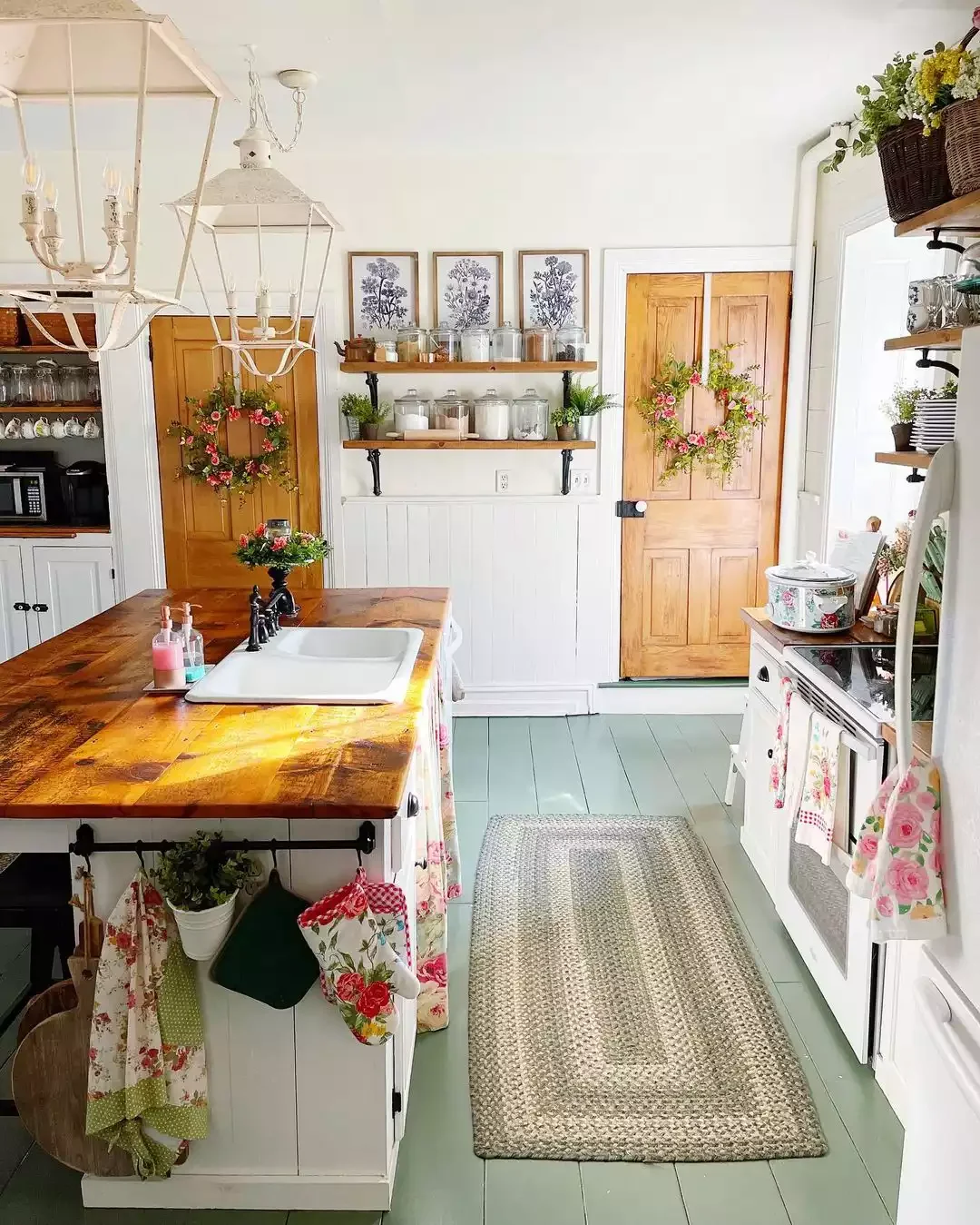 30 Charming Cottagecore Kitchen Ideas For Cozy Country Style