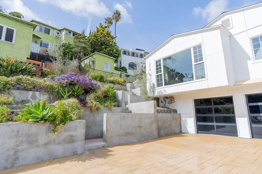 42 Creative Retaining Wall Ideas For Your Landscape Design