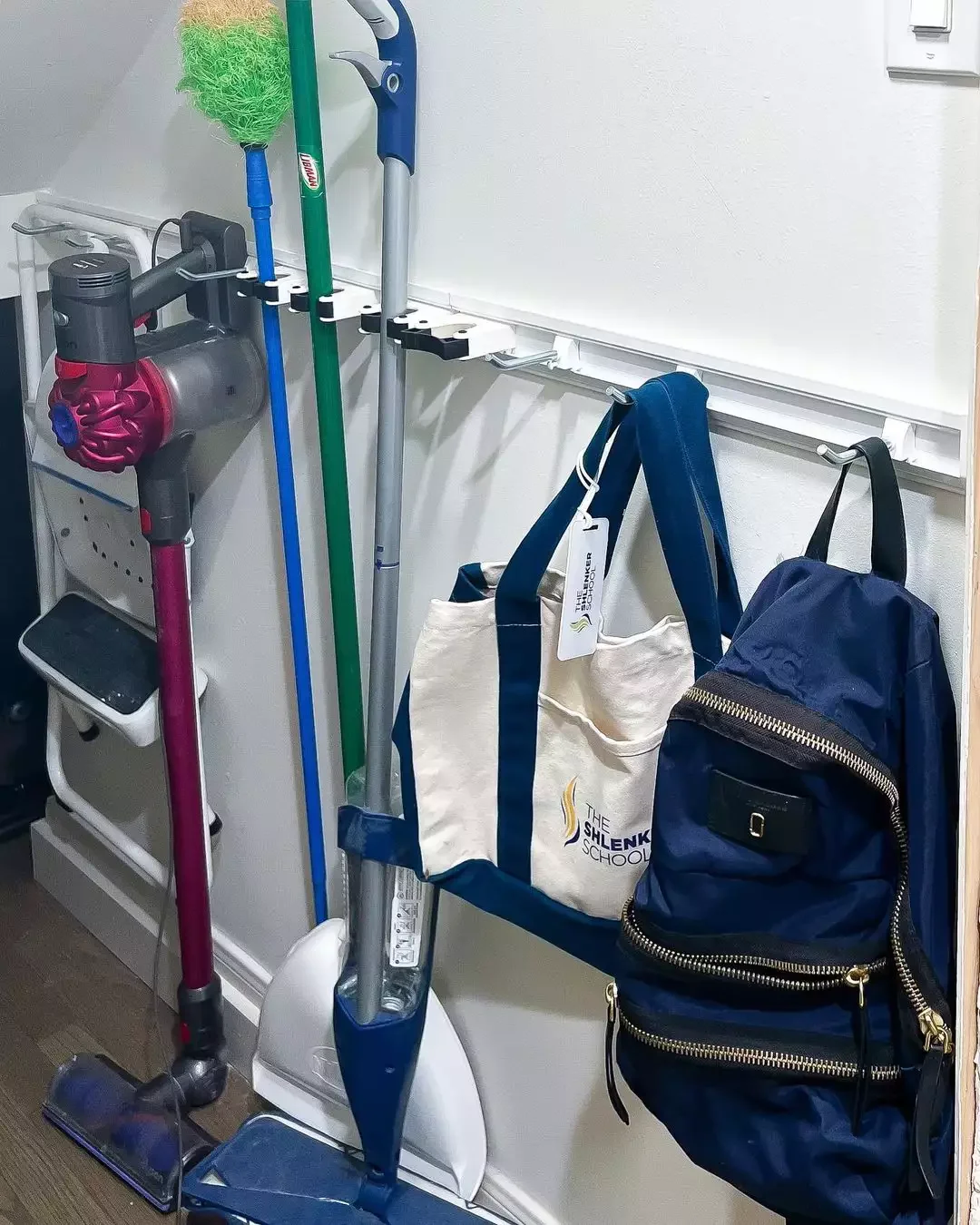 11 Smart Ladder Storage Solutions You'll Want To Try